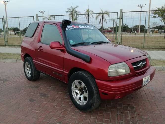 Tumomo.com Hermoso chevrolet tracker mod 2000