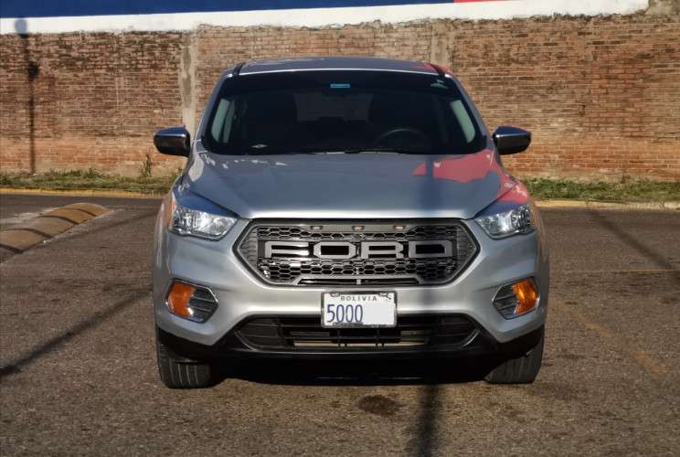 Tumomo.com Hermosa vagoneta ford