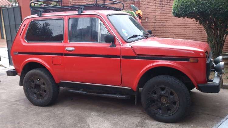 Tumomo.com Vendo jeep lada niva