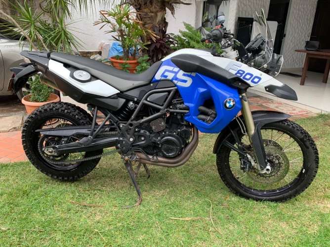 Tumomo.com Vendo hermosa bmw gs800 trophy