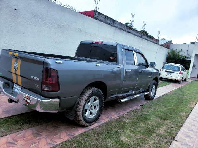 Tumomo.com Vendo camioneta dodge ram 1500 año