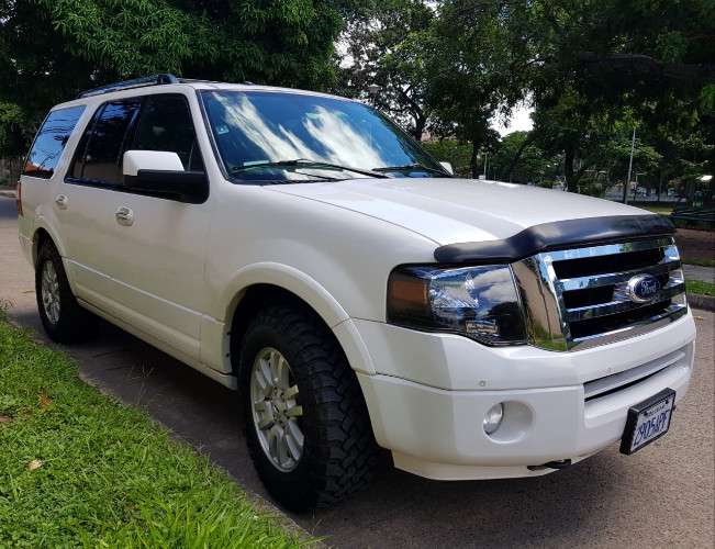 Tumomo.com Vendo vagoneta ford expedition limi