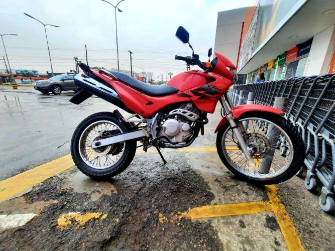 Tumomo.com Honda falcon nx-400cc