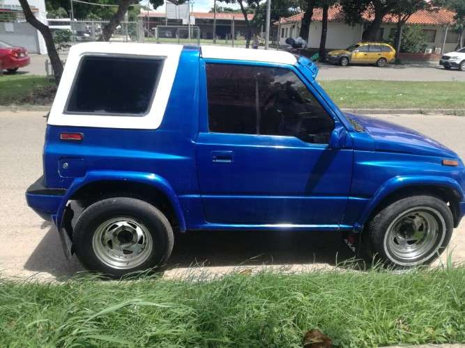 Tumomo.com Suzuki vitara 93