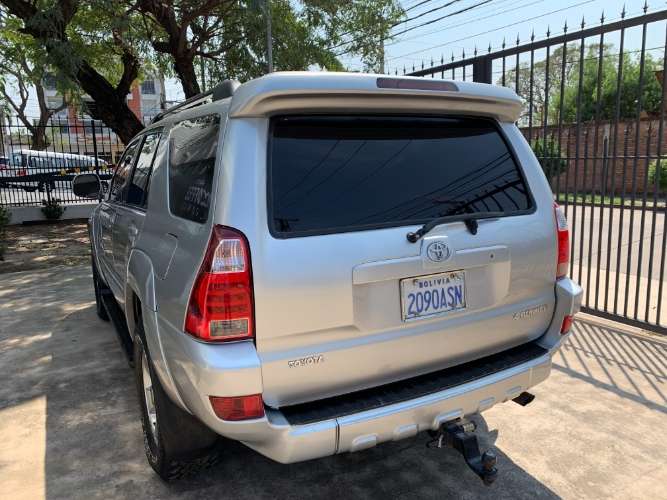 Tumomo.com Toyota runner 2006 v6 4x4