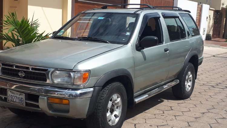 Tumomo.com Vagoneta nissan pathfinder 98