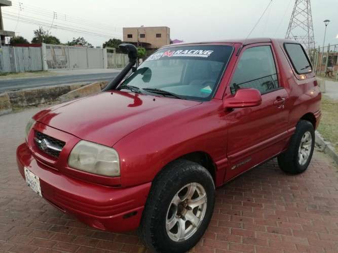Tumomo.com Hermoso chevrolet tracker mod 2000