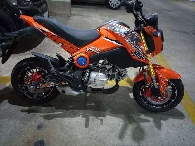 Tumomo.com Vendo moto korak 125